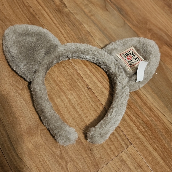 Accessories | Great Wolf Lodge Gray Fuzzy Headband With Ears | Poshmark